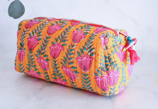 Corporate Gift Hampers Beyond the Dry-Fruit Box – Kari by Kriti